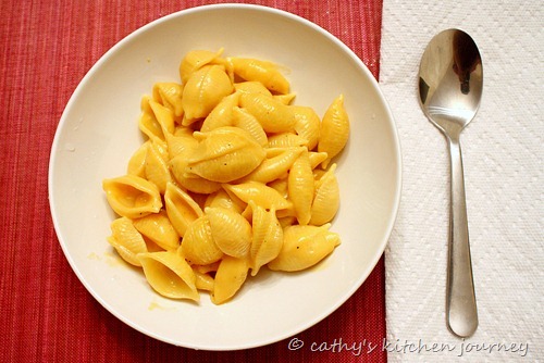 cathy's kitchen journey: Basic Vegan Shells and Cheese